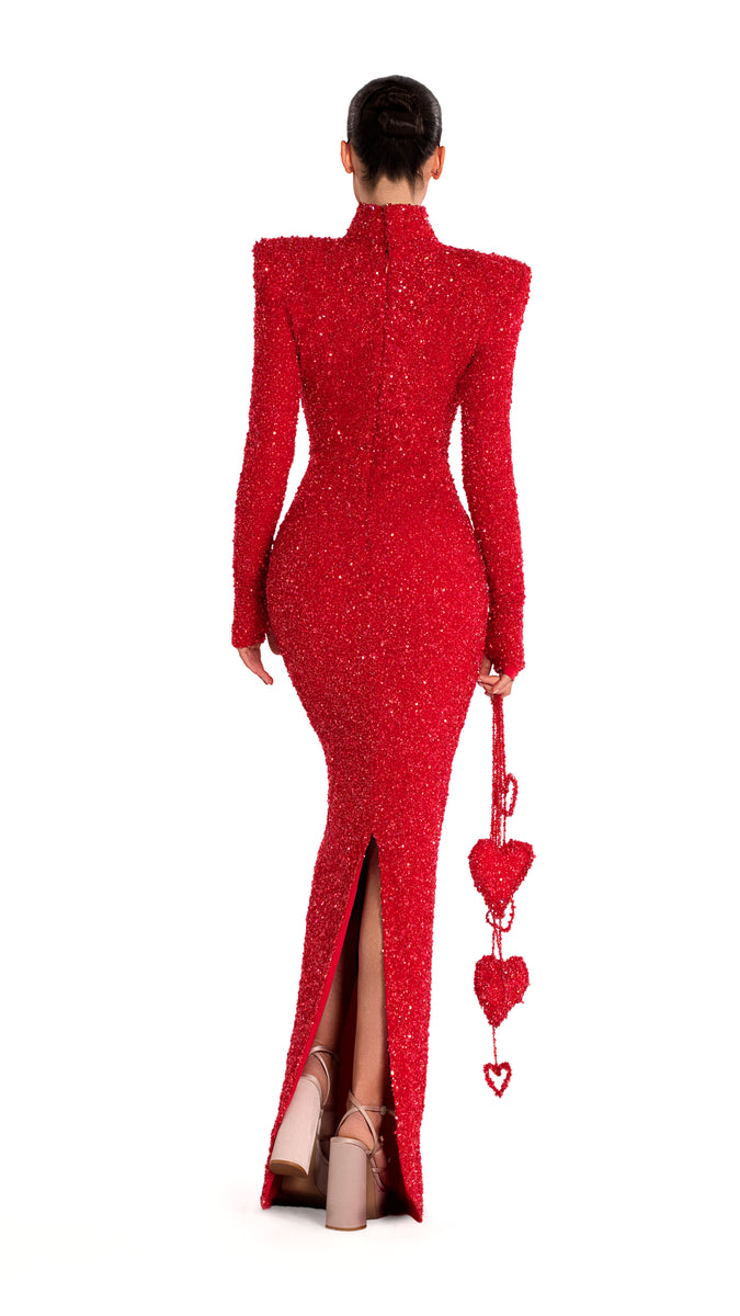 Crimson Power – ALBINA DYLA